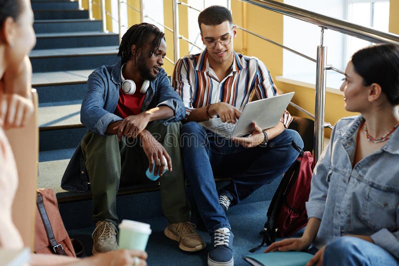 Teacher Talking To Students at Lecture Stock Image - Image of college ...
