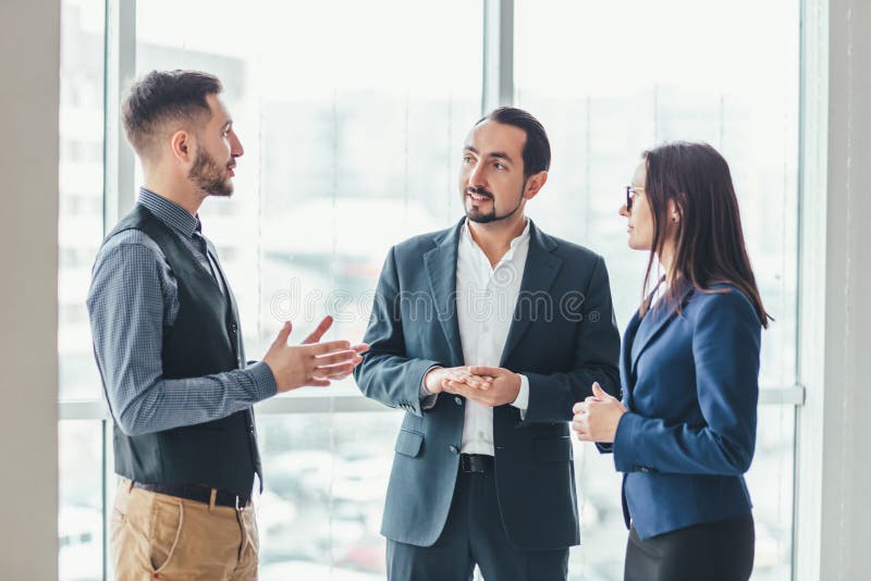 125 Discusing Stock Photos - Free & Royalty-Free Stock Photos from ...