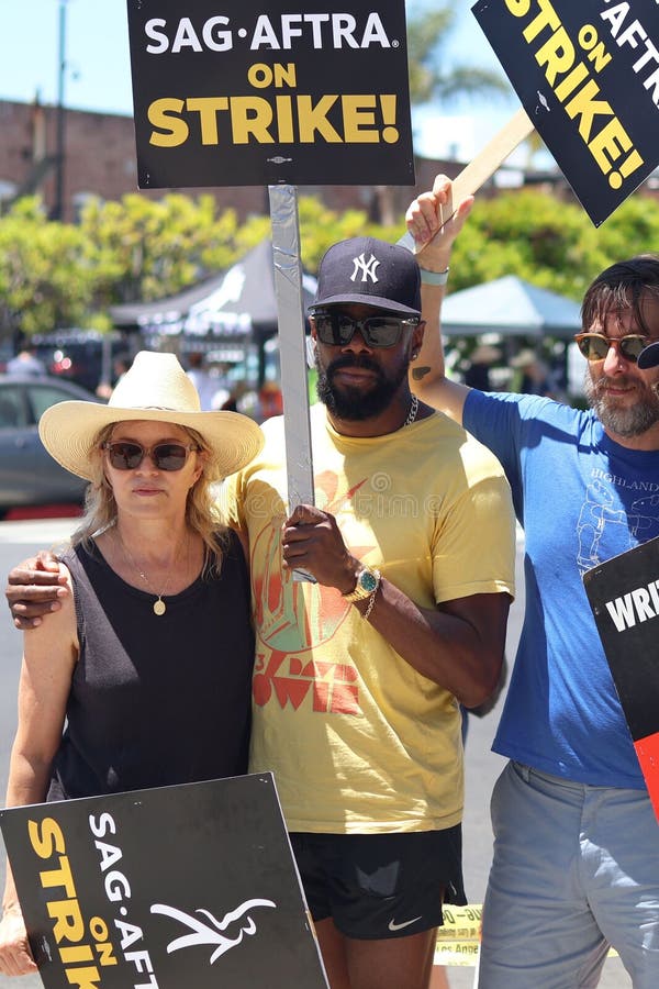 Union Workers Walking the Picket Line Outside of Paramount Studios in ...