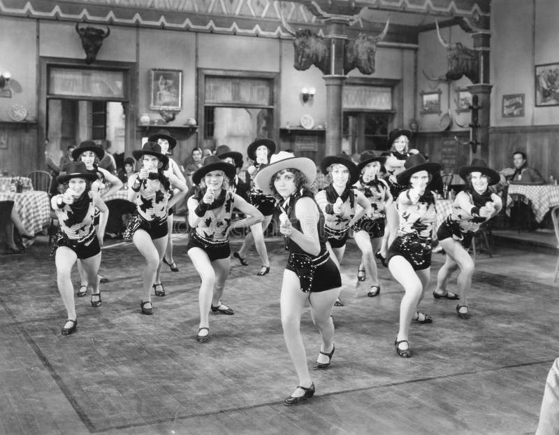 83+ Dancing group women Free Stock Photos - StockFreeImages