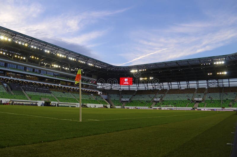 Arena Groupama Fradi Budapest, Ungarn Redaktionelles Stockbild - Bild ...