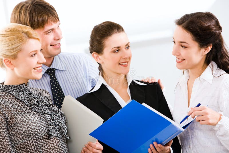 Groupe de personnes photo stock. Image du businessman - 3840282