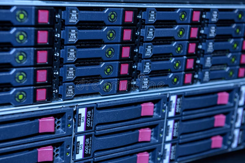 Serveur d'Internet photo stock. Image du branchez, réseau - 20036954