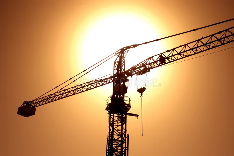 Grue image stock. Image du construction, grue, soleil, structures - 128541