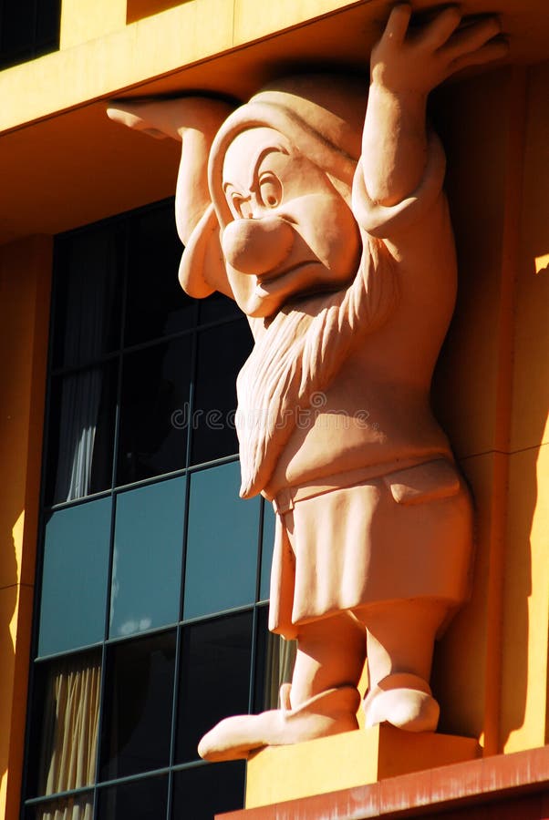 A grumpy pillar editorial image. Image of landscape, architecture ...