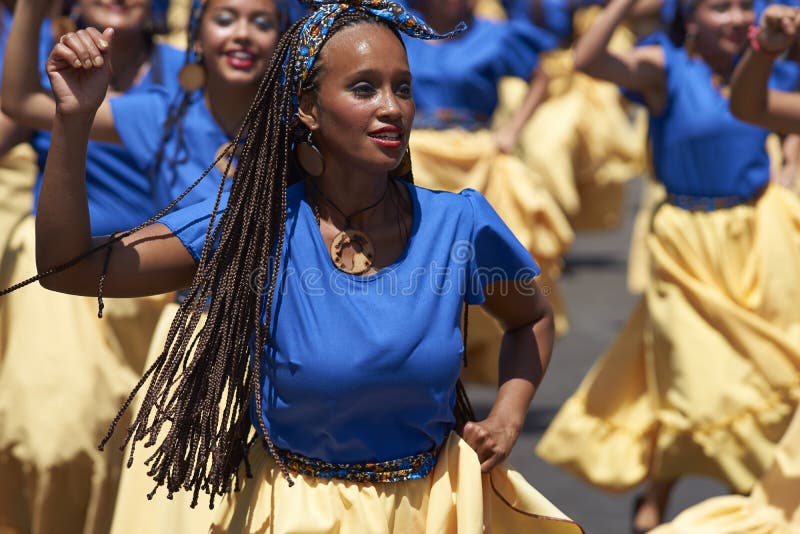 Grupo De La Danza De Afrodescendiente - Arica, Chile Foto editorial ...