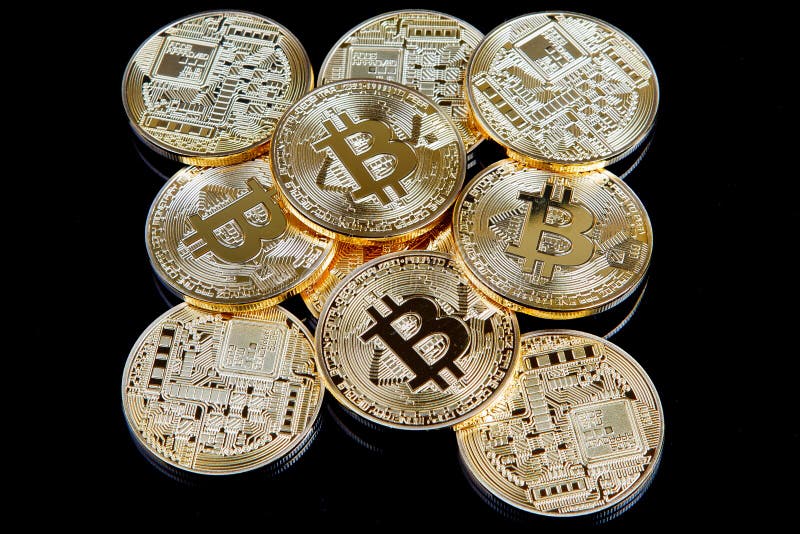 Monedas De Bitcoin Con Euros Foto de archivo - Imagen de compra, macro ...