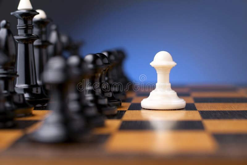 Gruppe Schwarzes Schach Auf Einem Schachbrett Stockfoto - Bild von ...