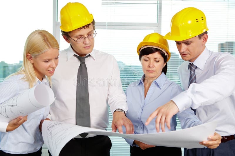 Gruppo degli ingegneri fotografia stock. Immagine di industria - 28377268