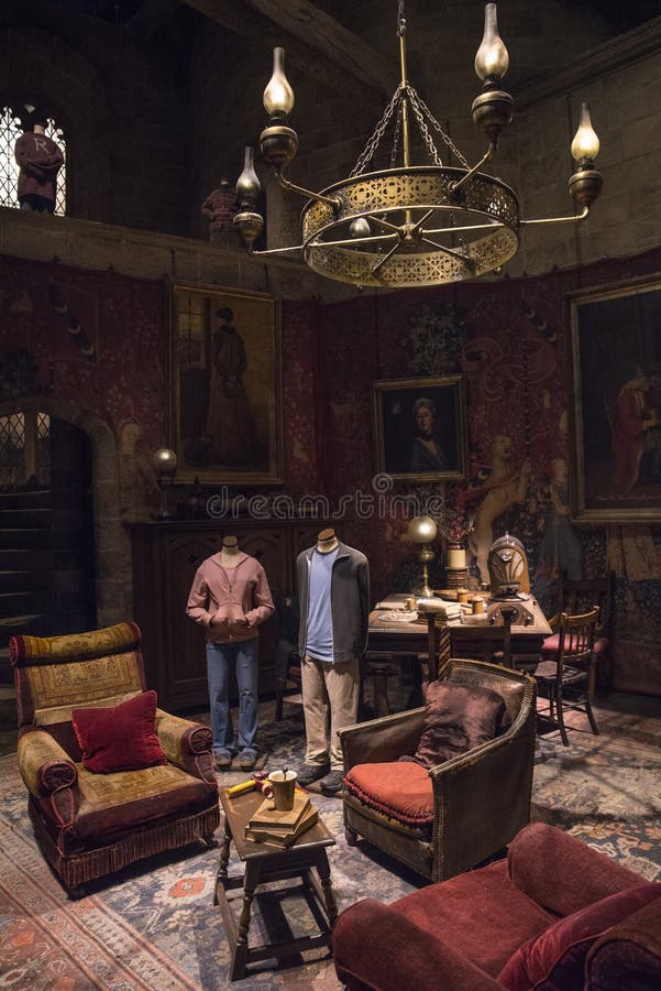 Gryffindor Common Room Op Kerst Bij Het Maken Van Harry Potter Studio ...