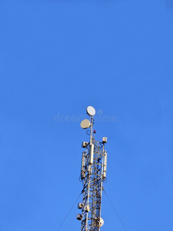 Gsm Mobile Antenna (antenne), Wireless Phone Pylon, Telecom Stock Image ...