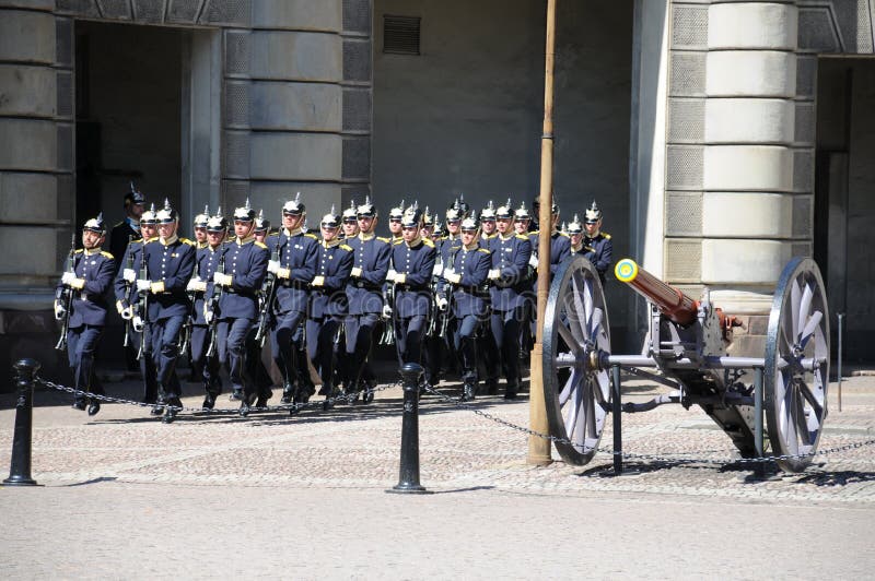 35 Canadian Brigade Group Marches, Canada Day 2007 Editorial ...