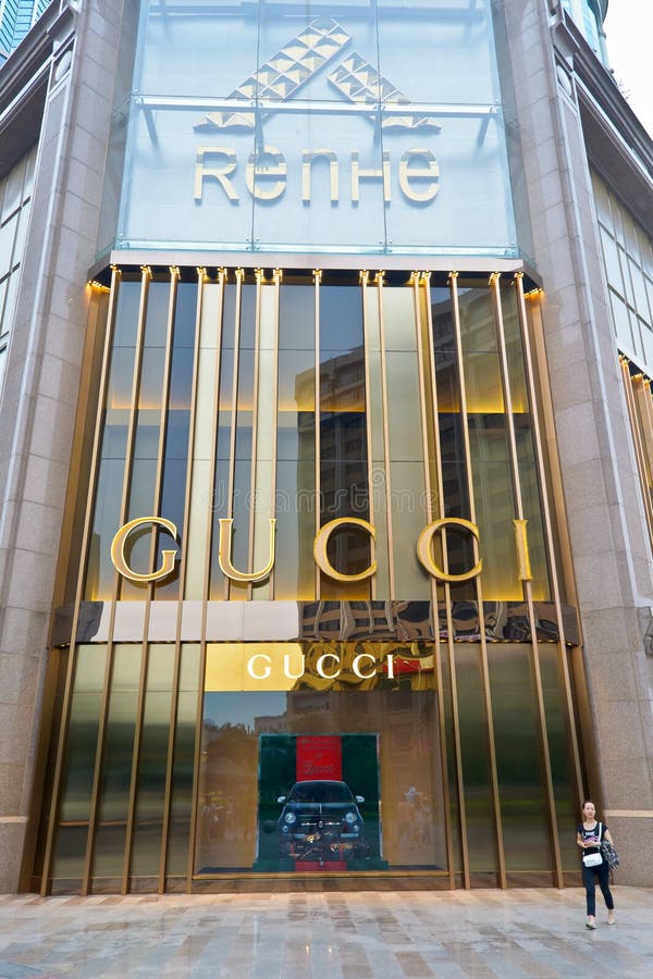 Gucci store editorial photography. Image of building - 20451697