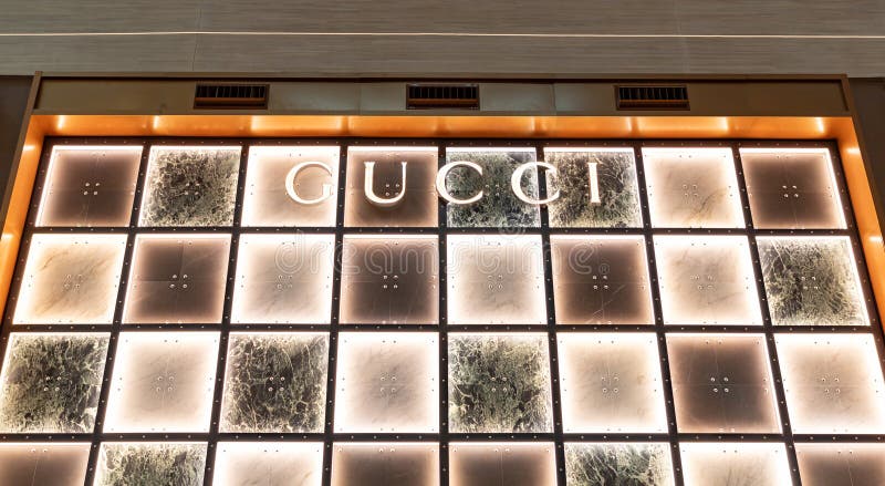 Gucci Store Sign editorial photography. Image of storefront - 288794322