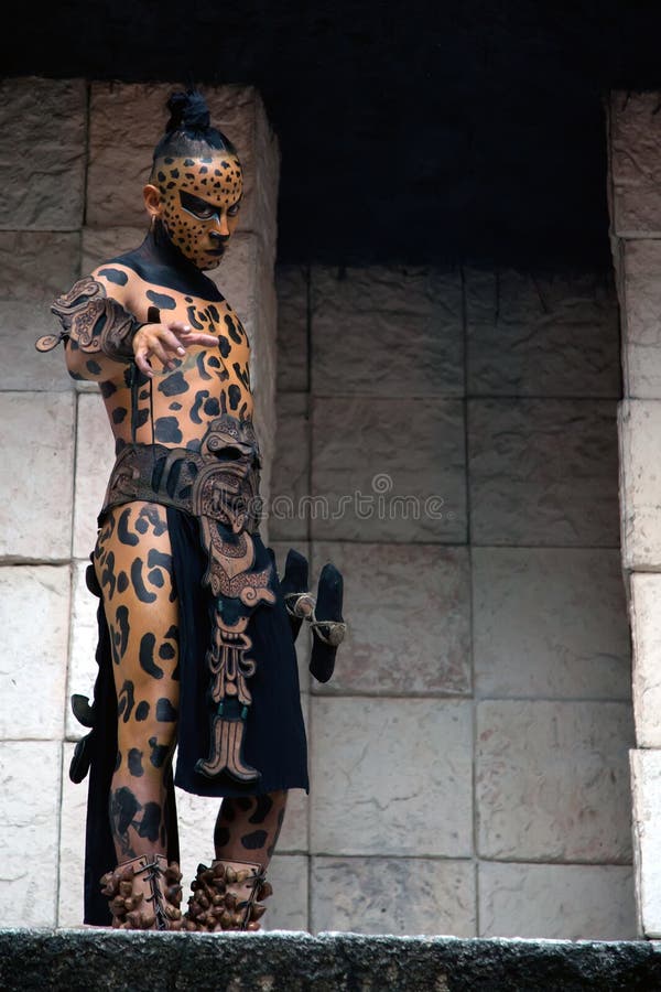 Guerreros En El Templo Maya Imagen editorial - Imagen de méxico, indio ... Guerreros En El Templo Maya Imagen editorial - Imagen de méxico, indio ...