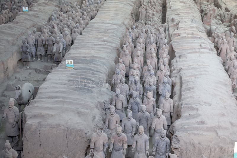 Guerreros de la terracota foto de archivo editorial. Imagen de ...