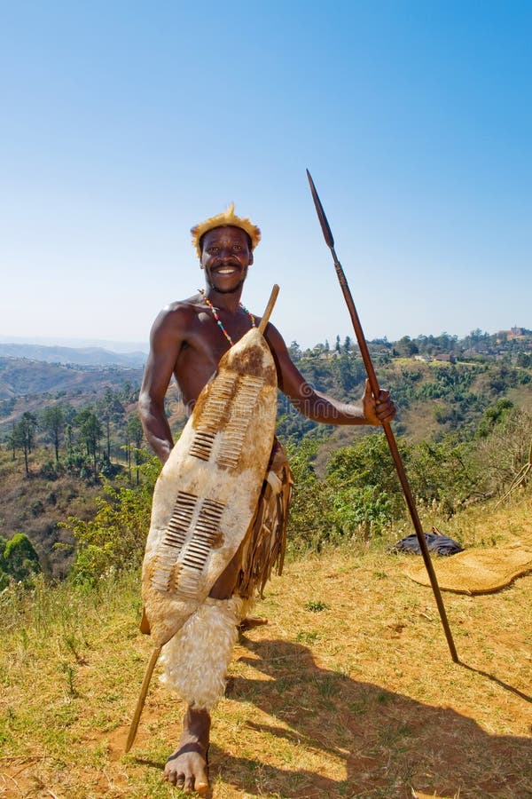 Guerrier africain photo éditorial. Image du afrique, culture - 6035586