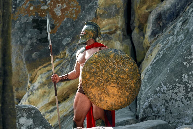 Guerrier Spartiate Dans Les Bois Photo stock - Image du fuselage ...