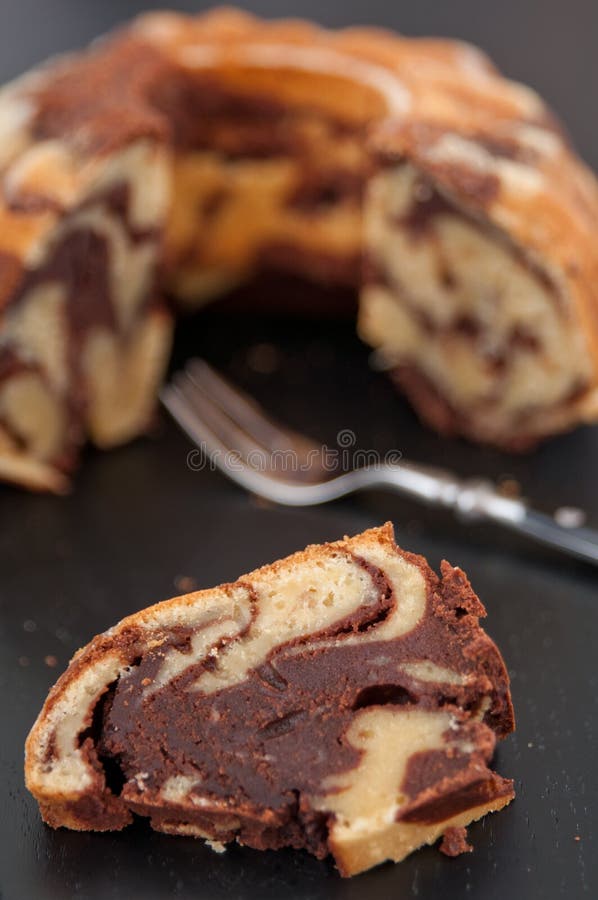 Gugelhupf - German Sponge Cake Stock Image - Image of chopped, coffee ...