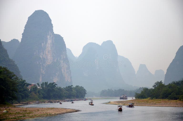 Gui Lin editorial image. Image of china, river, travel - 31853745