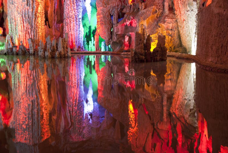 GuiLing, Guangxi, China stock foto. Afbeelding bestaande uit guiling ...