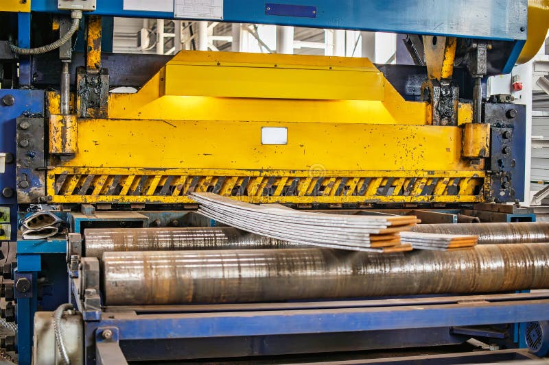 Industrial Metal Guillotine Machine in Operation at a Workshop, Cutting ...