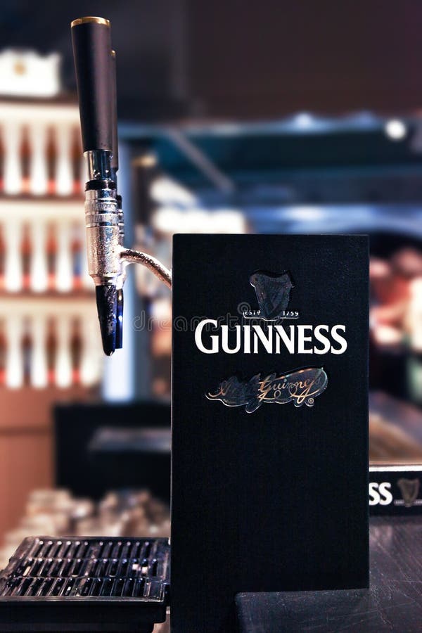 Guinness Draft Counter at Quinness Storehouse Brewery Editorial Image ...