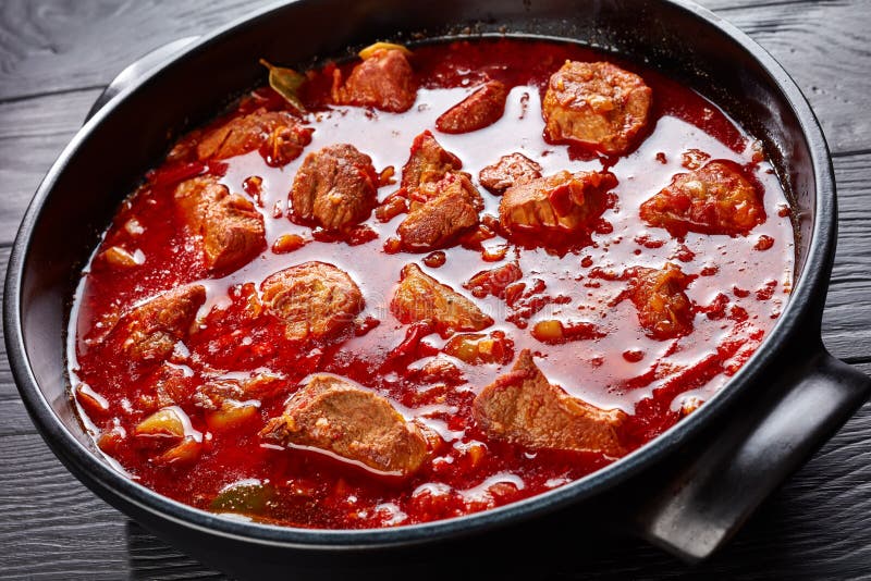 Guisado Rojo Caliente De Chile Y Del Cerdo Foto de archivo - Imagen de ...
