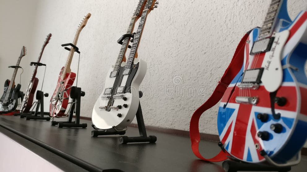 Guitar collection editorial stock image. Image of rush - 92907044