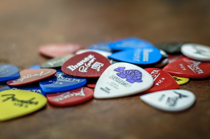 Guitar picks editorial photography. Image of misoc, string - 114643552