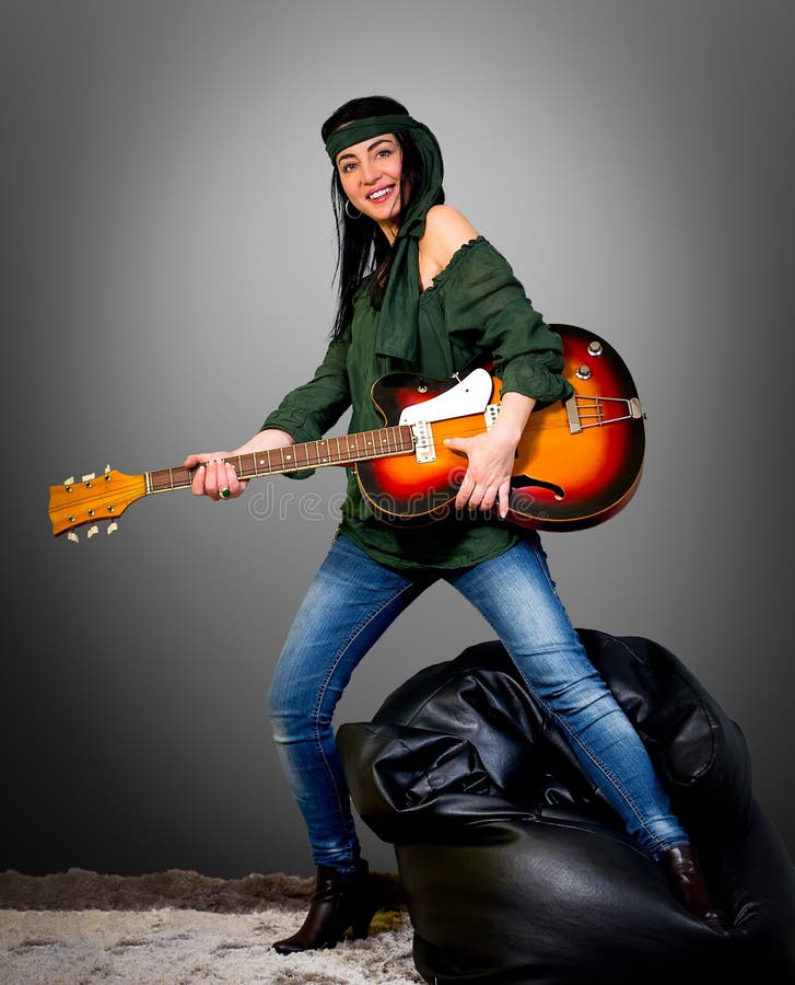 Guitar woman stock image. Image of female, beauty, portrait - 37967567