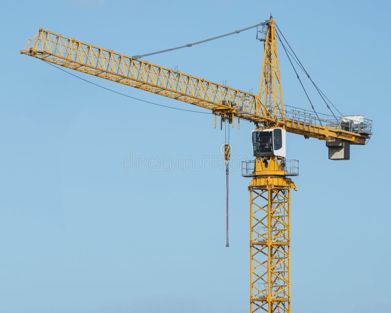 Gul kran fotografering för bildbyråer. Bild av torn, maskin - 31579429