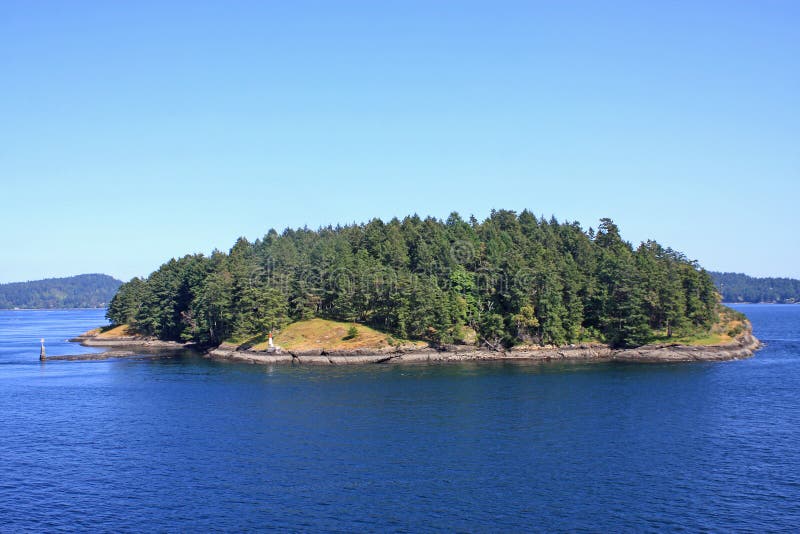 Gulf Islands National Park, Evening Light on Georgeson Island and ...