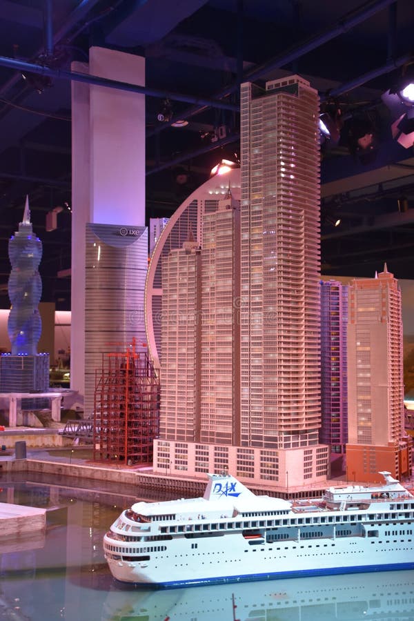 Gulliver`s Gate in Manhattan, New York Editorial Stock Photo - Image of ...