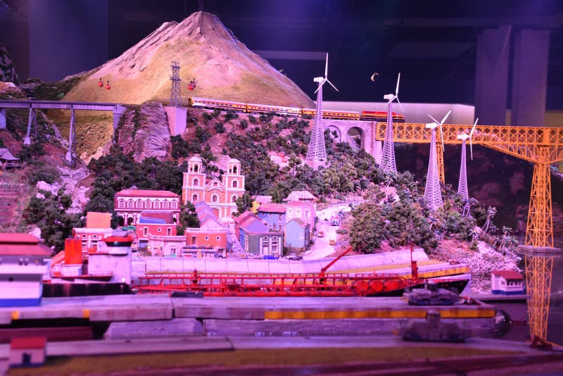 Gulliver`s Gate in Manhattan, New York Editorial Image - Image of ...