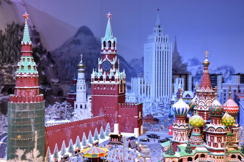 Gulliver`s Gate in Manhattan, New York Editorial Photography - Image of ...