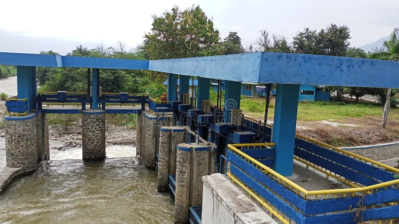 Pakuli Bridge Stock Photos - Free & Royalty-Free Stock Photos from ...