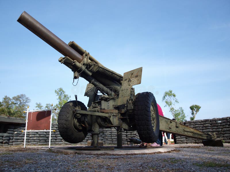 Gun cannon in bunker stock image. Image of steel, fight - 34266625