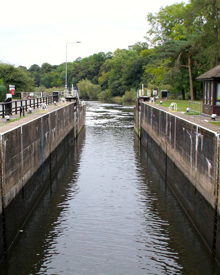 Gunthorpe Lock stock image. Image of trent, water, river - 44987481