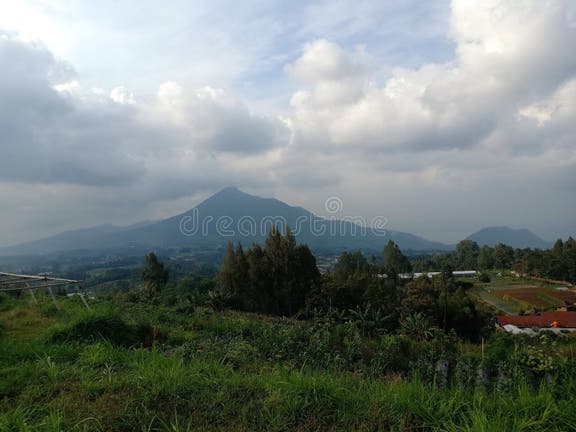 Gunung merapi stock image. Image of gunung, kopeng, beautiful - 295854131