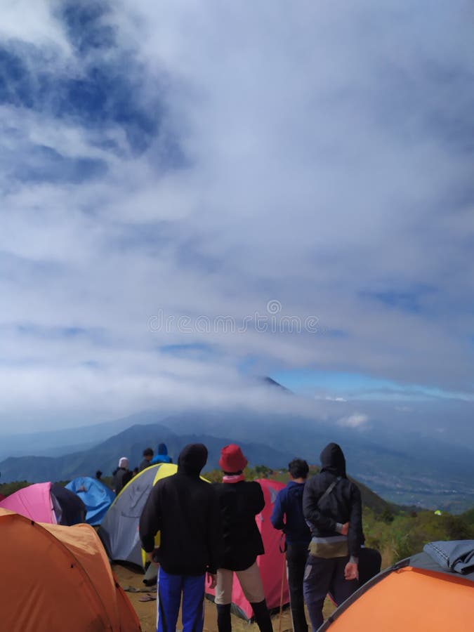 At gunung prau editorial stock photo. Image of mountaineering - 200197893