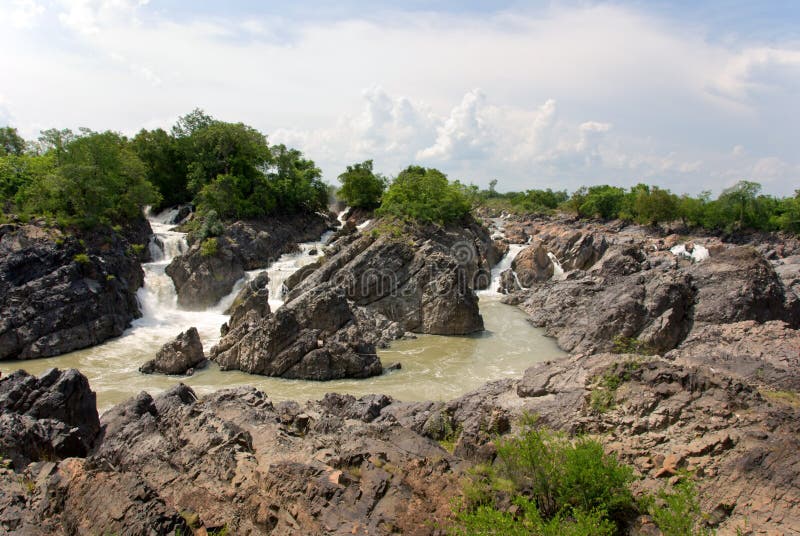 Gushing jungle river stock image. Image of clear, freshness - 4423379