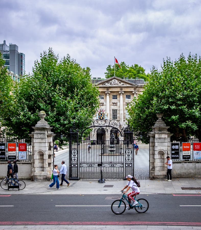 London-Guy s Campus editorial photo. Image of city, college - 400815151
