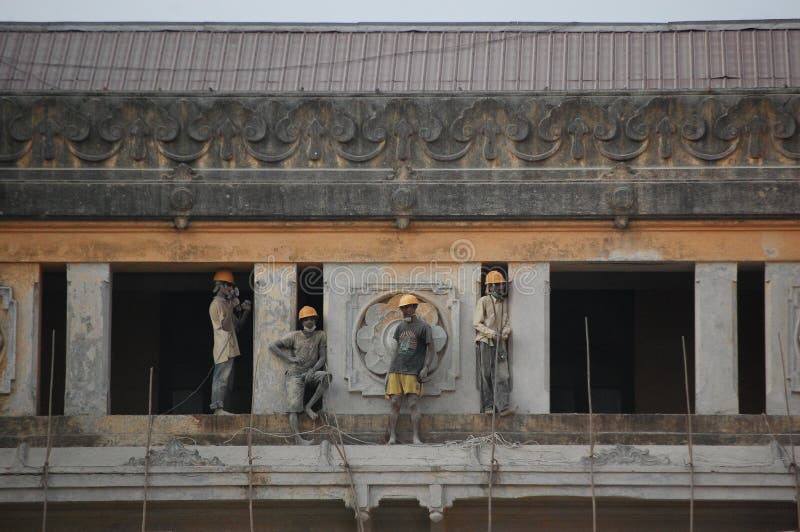 Construction Workers, Myanmar Editorial Stock Image - Image of stone ...
