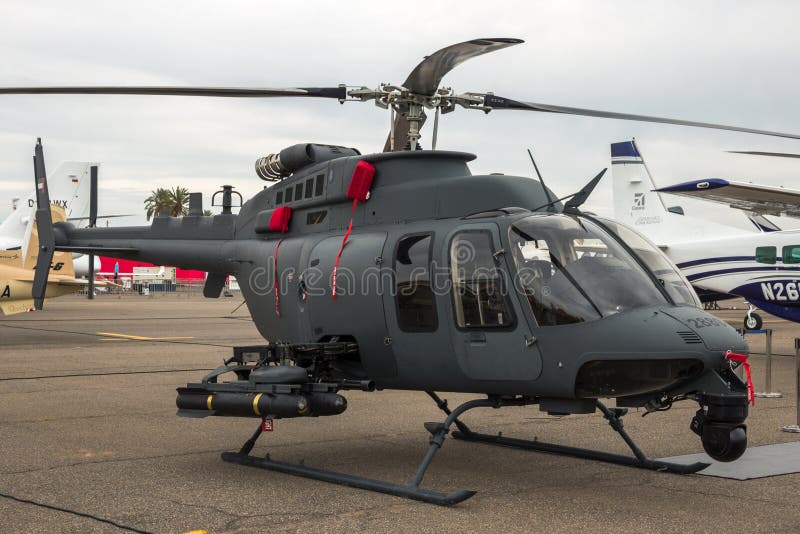 Hélicoptère De Combat De Miltiary Bell 407 Photo éditorial - Image du ...