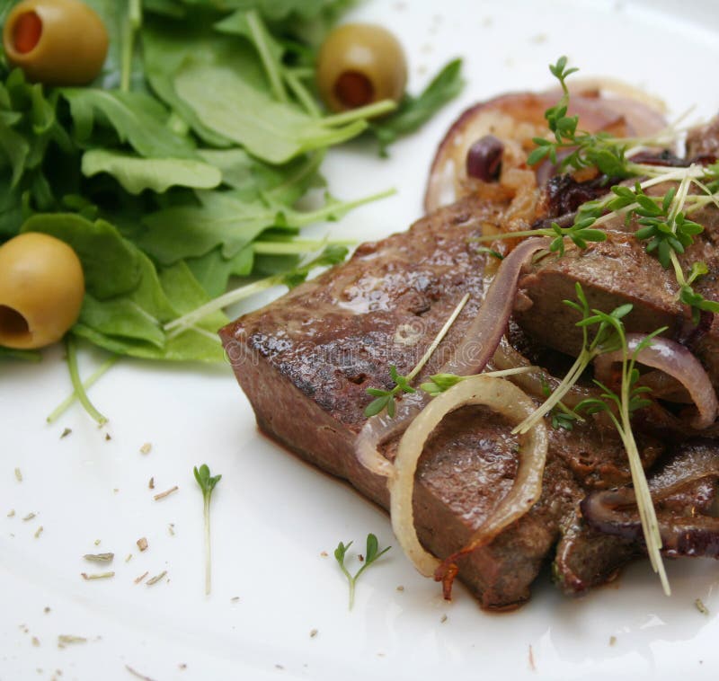 Hígado fresco foto de archivo. Imagen de fresco, comida - 8281388