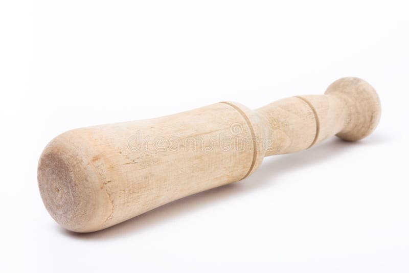 Hölzerne Stampfe Und Mörser Mit Frischem Pesto Stockfoto - Bild von ...