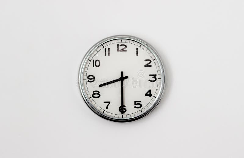 11h30 d'horloge image stock. Image du classique, conception - 102068871