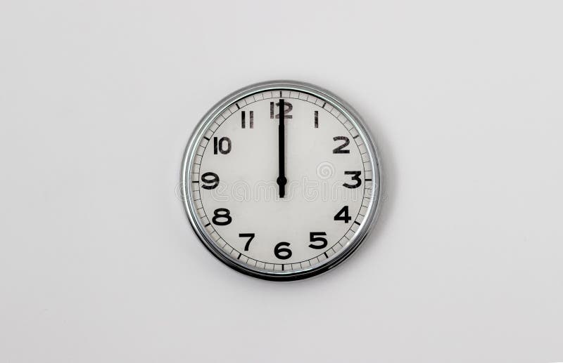 9h00 d'horloge image stock. Image du bureau, noir, objet - 102068809