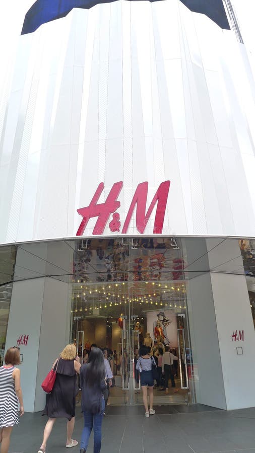 H&M Store editorial photography. Image of sale, singapore - 21371747